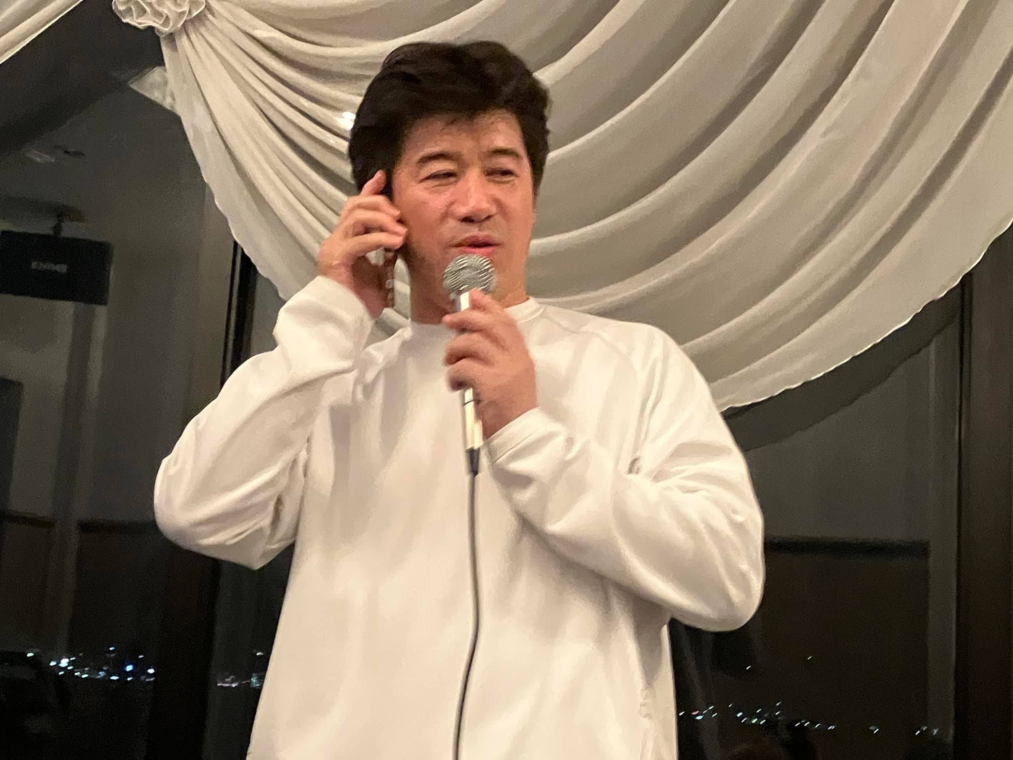 HONZ卒業旅行&忘年会 in 伊豆・番外編「今、読んでいる本」 - HONZ